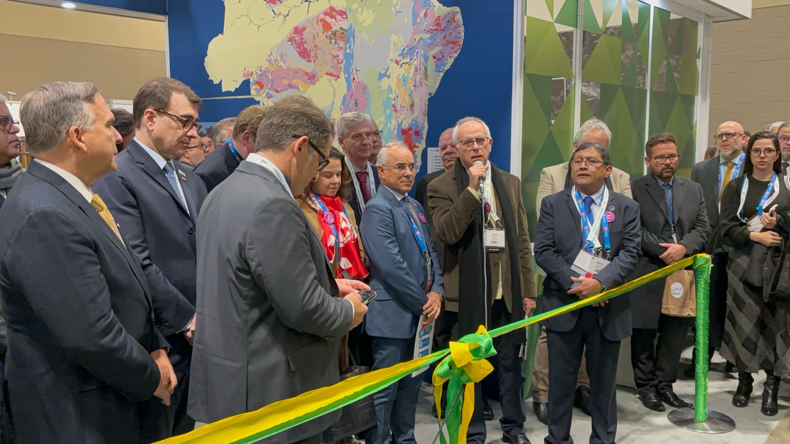 IBRAM participa da inauguração do Pavilhão do Brasil na convenção PDAC ...